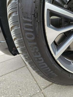 Black Audi Q8 2021 in Vilnius, with an engine capacity of 3.00 L and mileage of 99 thousand km for 49800 €, photo 31 on AUTOMOTO.COM.LV