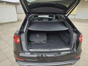 Black Audi Q8 2021 in Vilnius, with an engine capacity of 3.00 L and mileage of 99 thousand km for 49800 €, photo 36 on AUTOMOTO.COM.LV