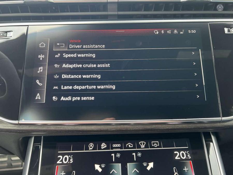 Black Audi Q8 2021 in Kelme, with an engine capacity of 3.00 L and mileage of 19 thousand km for 53500 €, photo 23 on AUTOMOTO.COM.LV