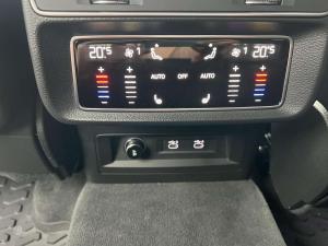 Black Audi Q8 2021 in Kelme, with an engine capacity of 3.00 L and mileage of 19 thousand km for 53500 €, photo 27 on AUTOMOTO.COM.LV