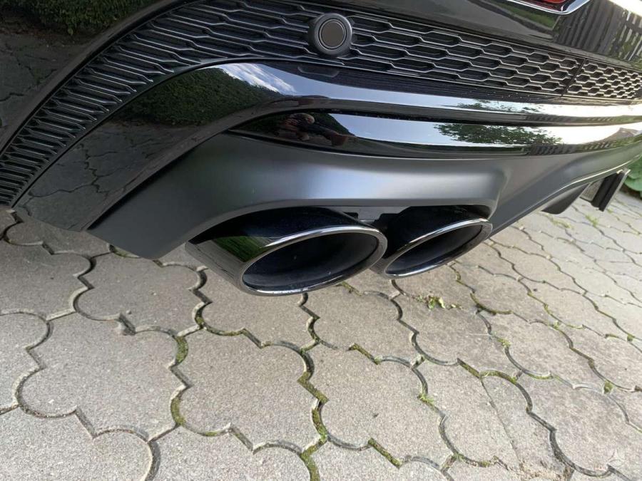 Black Audi Q8 2021 in Kelme, with an engine capacity of 3.00 L and mileage of 19 thousand km for 53500 €, photo 39 on AUTOMOTO.COM.LV
