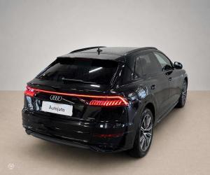 Black Audi Q8 2021 in Kaunas, with an engine capacity of 2.97 L and mileage of 119 thousand km for 48500 €, photo 6 on AUTOMOTO.COM.LV