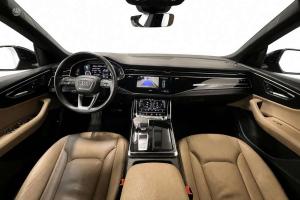 Black Audi Q8 2021 in Kaunas, with an engine capacity of 2.97 L and mileage of 119 thousand km for 48500 €, photo 7 on AUTOMOTO.COM.LV