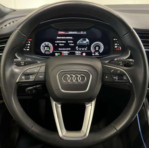 Black Audi Q8 2021 in Kaunas, with an engine capacity of 2.97 L and mileage of 119 thousand km for 48500 €, photo 11 on AUTOMOTO.COM.LV