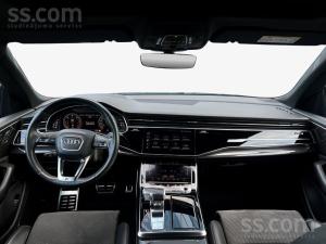 Black Audi Q8 2022 in Riga, with an engine capacity of 3.00 L and mileage of 71 thousand km for 59700 €, photo 7 on AUTOMOTO.COM.LV