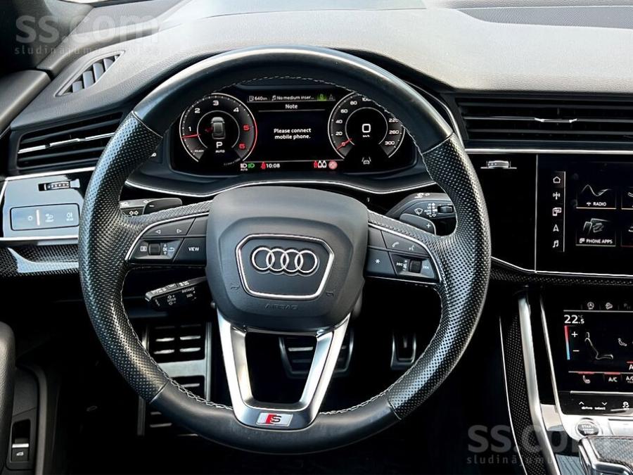 Black Audi Q8 2022 in Riga, with an engine capacity of 3.00 L and mileage of 71 thousand km for 59700 €, photo 8 on AUTOMOTO.COM.LV