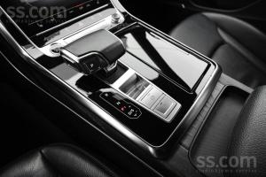 Black Audi Q8 2022 in Riga, with an engine capacity of 3.00 L and mileage of 108 thousand km for 47650 €, photo 22 on AUTOMOTO.COM.LV