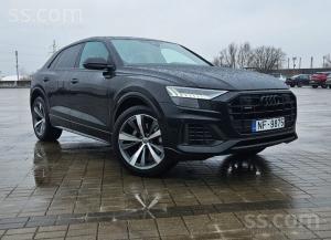 Black Audi Q8 2022 in Riga, with an engine capacity of 3.00 L and mileage of 108 thousand km for 46500 €, photo  on AUTOMOTO.COM.LV