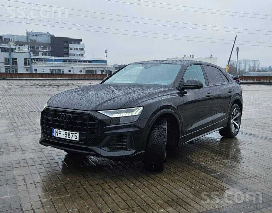 Melns Audi Q8 2022 Rīga, ar dzinēja tilpumu 3.00 L un nobraukumu 108 tūkst. km par 46500 €, foto 3 vietnē AUTOMOTO.COM.LV
