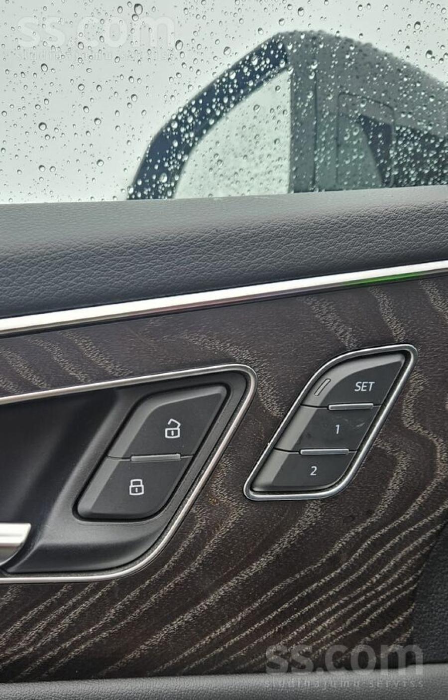 Melns Audi Q8 2022 Rīga, ar dzinēja tilpumu 3.00 L un nobraukumu 108 tūkst. km par 46500 €, foto 9 vietnē AUTOMOTO.COM.LV