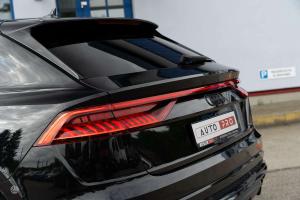 Black Audi Q8 2022 in Vilnius, with an engine capacity of 3.00 L and mileage of 140 thousand km for 58800 €, photo 12 on AUTOMOTO.COM.LV