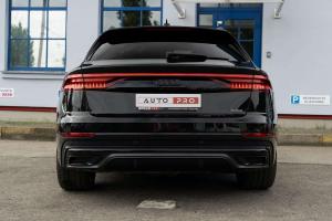 Black Audi Q8 2022 in Vilnius, with an engine capacity of 3.00 L and mileage of 140 thousand km for 58800 €, photo 13 on AUTOMOTO.COM.LV