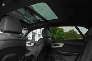 Black Audi Q8 2022 in Vilnius, with an engine capacity of 3.00 L and mileage of 140 thousand km for 58800 €, photo 17 on AUTOMOTO.COM.LV