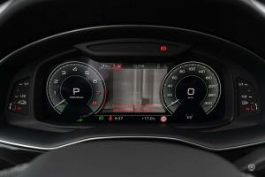 Black Audi Q8 2022 in Vilnius, with an engine capacity of 3.00 L and mileage of 140 thousand km for 58800 €, photo 18 on AUTOMOTO.COM.LV