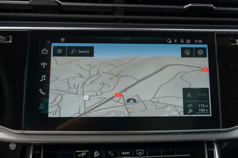 Black Audi Q8 2022 in Vilnius, with an engine capacity of 3.00 L and mileage of 140 thousand km for 58800 €, photo 29 on AUTOMOTO.COM.LV