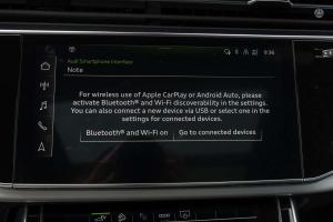 Black Audi Q8 2022 in Vilnius, with an engine capacity of 3.00 L and mileage of 140 thousand km for 58800 €, photo 31 on AUTOMOTO.COM.LV