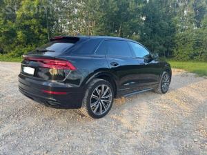 Melns Audi Q8 2022 Rīga, ar dzinēja tilpumu 3.00 L un nobraukumu 54 tūkst. km par 49500 €, foto 7 vietnē AUTOMOTO.COM.LV