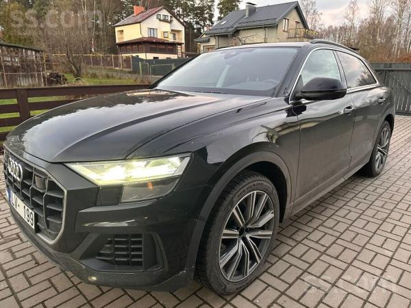 Black Audi Q8 2022 in Riga, with an engine capacity of 3.00 L and mileage of 91 thousand km for 49900 €, photo 3 on AUTOMOTO.COM.LV