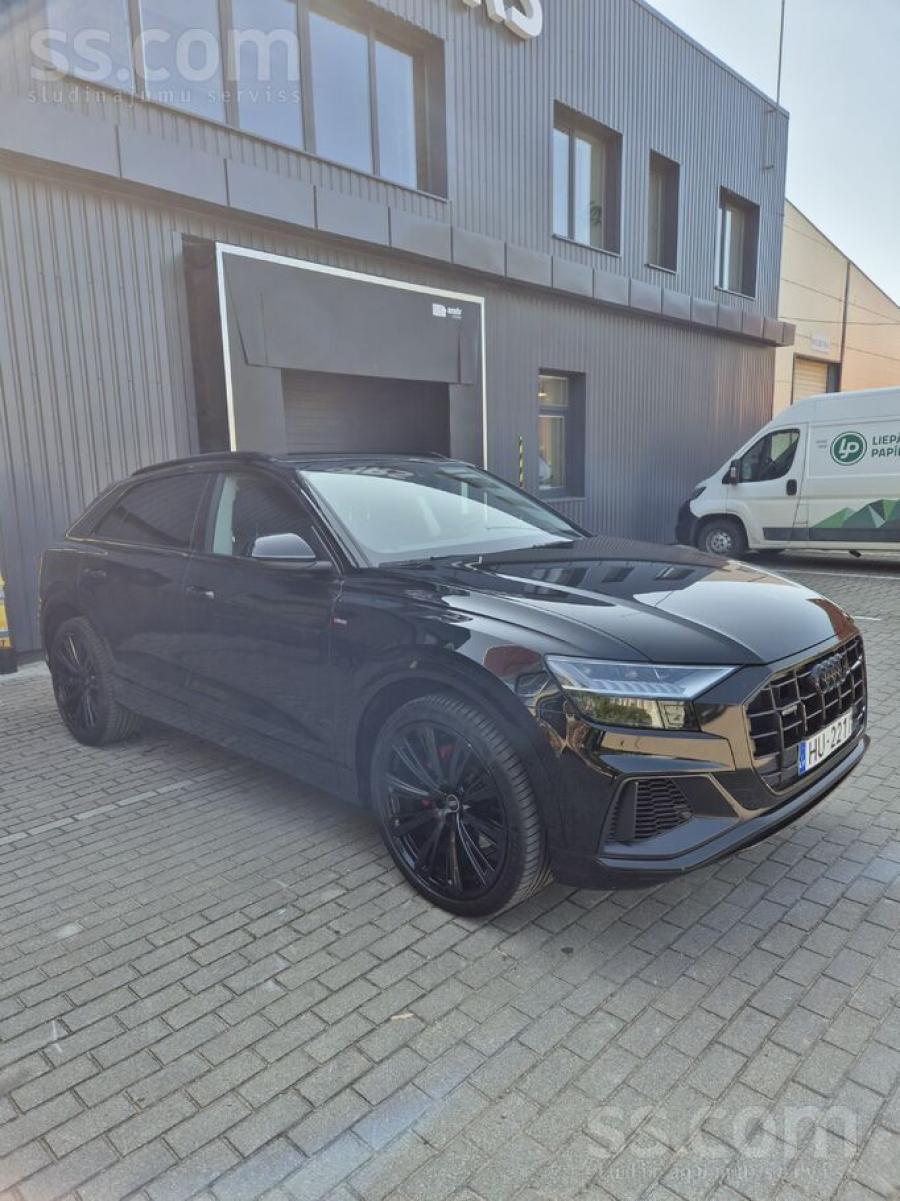Melns Audi Q8 2023 Liepāja, ar dzinēja tilpumu 3.00 L un nobraukumu 60 tūkst. km par 70000 €, foto 8 vietnē AUTOMOTO.COM.LV
