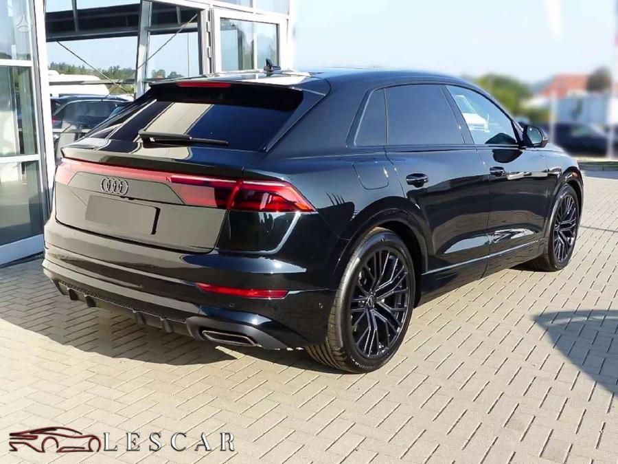 Black Audi Q8 2024 in Vilnius, with an engine capacity of 2.97 L and mileage of 35 thousand km for 89000 €, photo 2 on AUTOMOTO.COM.LV