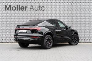 Black Audi Q8 2024 in Marupe, with an engine capacity of 0.00 L and mileage of 72 thousand km for 54200 €, photo 5 on AUTOMOTO.COM.LV