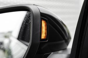 Black Audi Q8 2024 in Marupe, with an engine capacity of 0.00 L and mileage of 72 thousand km for 54200 €, photo 14 on AUTOMOTO.COM.LV
