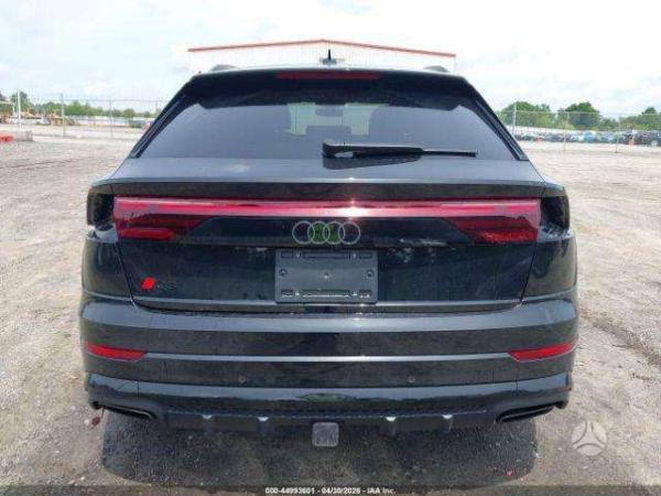 Melns Audi Q8 2024 Klaipėda, ar dzinēja tilpumu 3.00 L un nobraukumu 14 tūkst. km par 31250 €, foto 9 vietnē AUTOMOTO.COM.LV