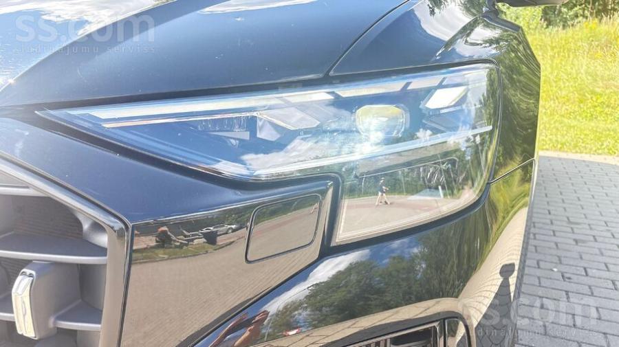 Melns Audi Q8 2024 Liepāja, ar dzinēja tilpumu 3.00 L un nobraukumu 58 tūkst. km par 65000 €, foto 12 vietnē AUTOMOTO.COM.LV