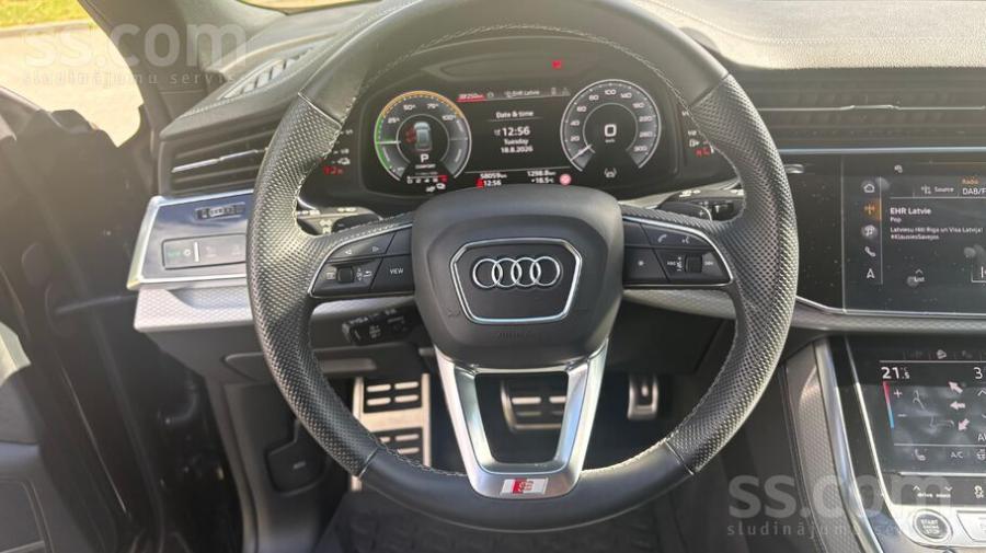 Melns Audi Q8 2024 Liepāja, ar dzinēja tilpumu 3.00 L un nobraukumu 58 tūkst. km par 65000 €, foto 22 vietnē AUTOMOTO.COM.LV