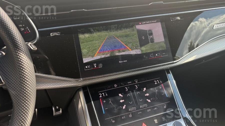 Melns Audi Q8 2024 Liepāja, ar dzinēja tilpumu 3.00 L un nobraukumu 58 tūkst. km par 65000 €, foto 24 vietnē AUTOMOTO.COM.LV