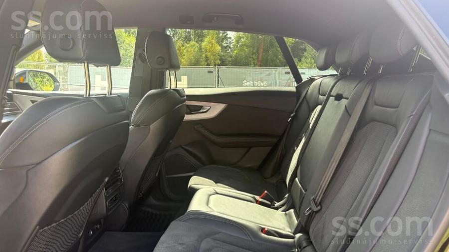 Melns Audi Q8 2024 Liepāja, ar dzinēja tilpumu 3.00 L un nobraukumu 58 tūkst. km par 65000 €, foto 31 vietnē AUTOMOTO.COM.LV