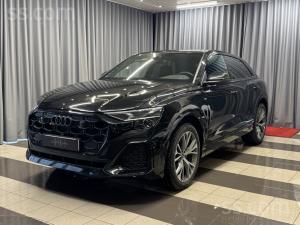 Black Audi Q8 2025 in Riga, with an engine capacity of 3.00 L and mileage of 12 thousand km for 81990 €, photo  on AUTOMOTO.COM.LV