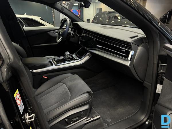 Black Audi Q8 2025 in Marupe, with an engine capacity of 3.00 L and mileage of 12 thousand km for 81990 €, photo 7 on AUTOMOTO.COM.LV