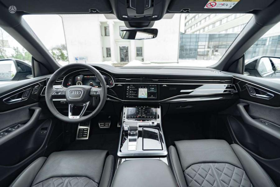 Black Audi Q8 2025 in Klaipeda, with an engine capacity of 3.00 L and mileage of 12 thousand km for 92500 €, photo 35 on AUTOMOTO.COM.LV