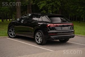 Black Audi Q8 2025 in Riga, with an engine capacity of 3.00 L and mileage of 19 thousand km for 78990 €, photo 5 on AUTOMOTO.COM.LV