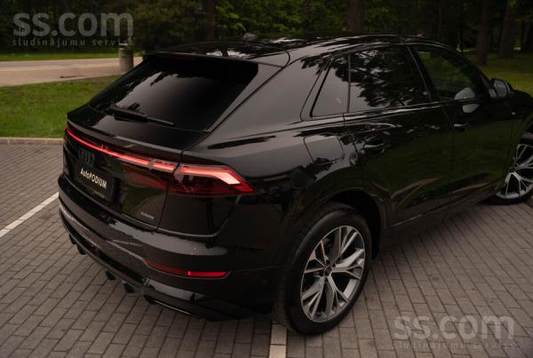 Black Audi Q8 2025 in Riga, with an engine capacity of 3.00 L and mileage of 19 thousand km for 78990 €, photo 7 on AUTOMOTO.COM.LV