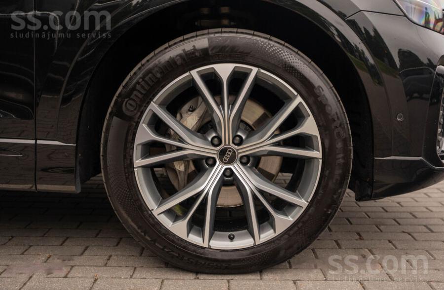 Black Audi Q8 2025 in Riga, with an engine capacity of 3.00 L and mileage of 19 thousand km for 78990 €, photo 14 on AUTOMOTO.COM.LV