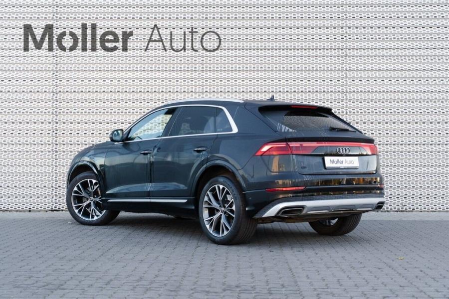 Melns Audi Q8 2025 Mārupe, ar dzinēja tilpumu 3.00 L un nobraukumu 48 tūkst. km par 69900 €, foto 4 vietnē AUTOMOTO.COM.LV