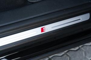Melns Audi Q8 2025 Mārupe, ar dzinēja tilpumu 3.00 L un nobraukumu 48 tūkst. km par 69900 €, foto 7 vietnē AUTOMOTO.COM.LV