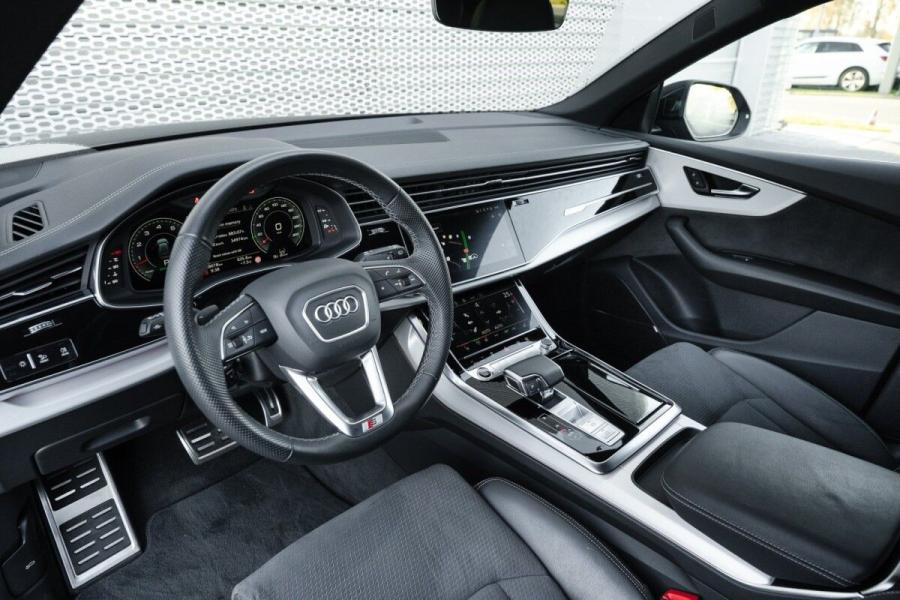 Melns Audi Q8 2025 Mārupe, ar dzinēja tilpumu 3.00 L un nobraukumu 48 tūkst. km par 69900 €, foto 15 vietnē AUTOMOTO.COM.LV