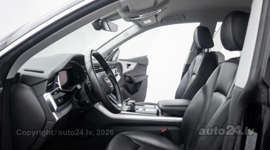 Melns Audi Q8 2019 Tallina, ar dzinēja tilpumu 3.00 L un nobraukumu 145 tūkst. km par 48800 €, foto 8 vietnē AUTOMOTO.COM.LV