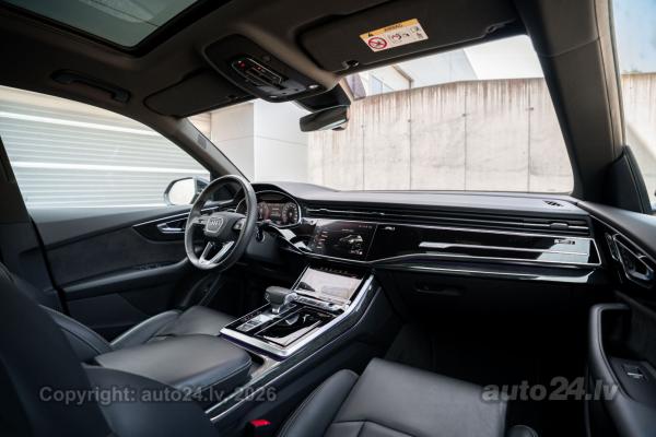 Melns Audi Q8 2019 Tartu, ar dzinēja tilpumu 3.00 L un nobraukumu 100 tūkst. km par 49900 €, foto 3 vietnē AUTOMOTO.COM.LV