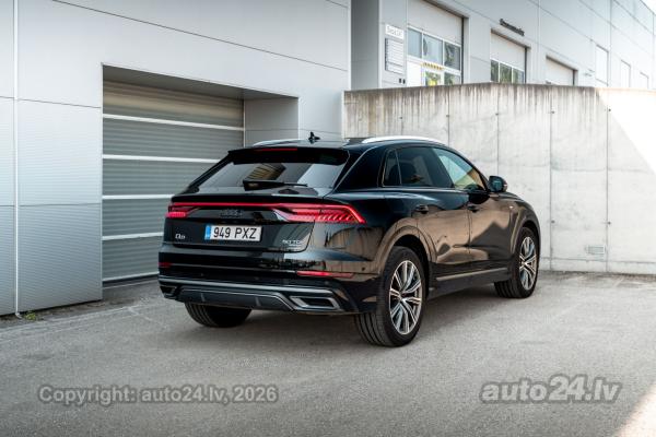 Melns Audi Q8 2019 Tartu, ar dzinēja tilpumu 3.00 L un nobraukumu 100 tūkst. km par 49900 €, foto 10 vietnē AUTOMOTO.COM.LV