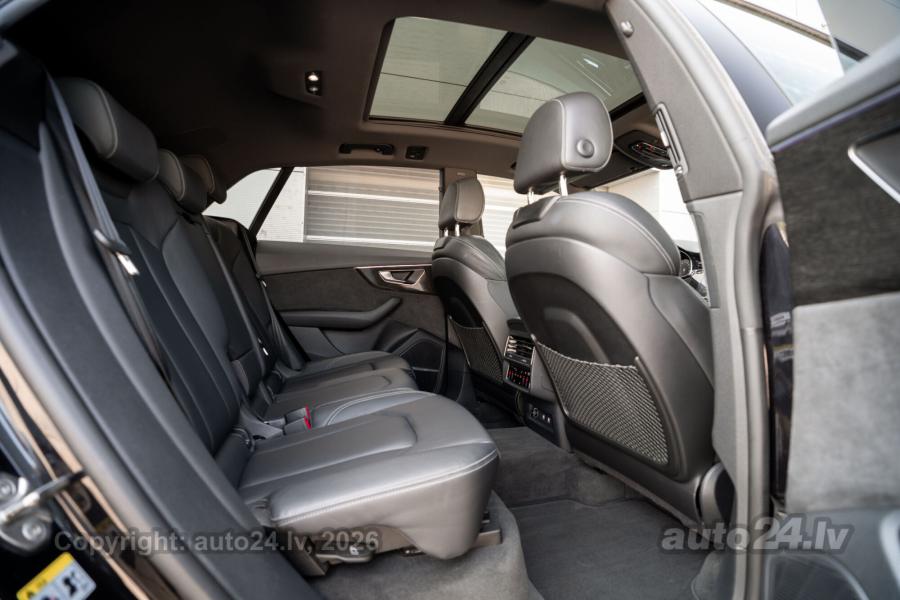 Melns Audi Q8 2019 Tartu, ar dzinēja tilpumu 3.00 L un nobraukumu 100 tūkst. km par 49900 €, foto 17 vietnē AUTOMOTO.COM.LV
