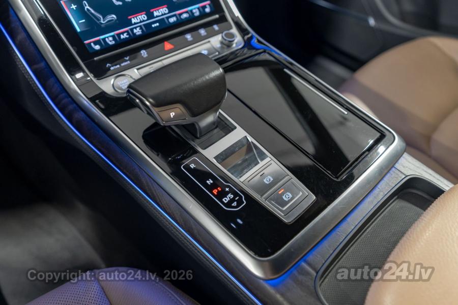 Черный Ауди Q8 2019 в Таллин, объемом двигателя 3.00 л и пробегом 172 тыс. км за 38900 €, фото 20 на AUTOMOTO.COM.LV