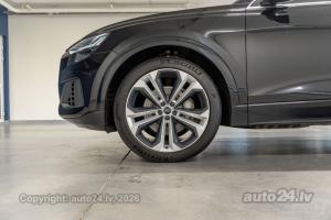 Черный Ауди Q8 2019 в Таллин, объемом двигателя 3.00 л и пробегом 172 тыс. км за 38900 €, фото 21 на AUTOMOTO.COM.LV