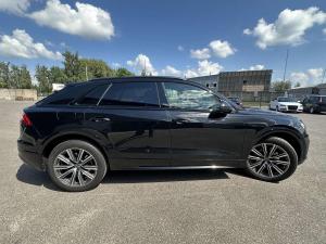Melns Audi Q8 2021 Kauņa, ar dzinēja tilpumu 2.97 L un nobraukumu 116 tūkst. km par 49900 €, foto 6 vietnē AUTOMOTO.COM.LV