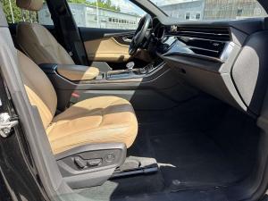 Melns Audi Q8 2021 Kauņa, ar dzinēja tilpumu 2.97 L un nobraukumu 116 tūkst. km par 49900 €, foto 15 vietnē AUTOMOTO.COM.LV