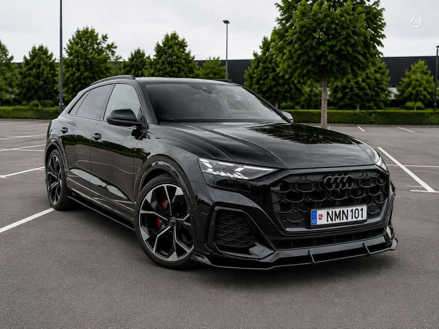 Black Audi Q8 2025 in Vilnius, with an engine capacity of 3.00 L and mileage of 13 thousand km for 98990 €, photo 1 on AUTOMOTO.COM.LV