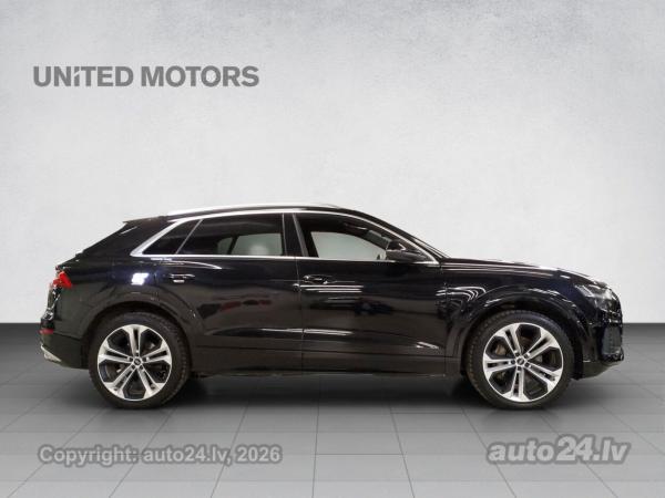 Melns Audi Q8 2019 Tallina, ar dzinēja tilpumu 3.00 L un nobraukumu 131 tūkst. km par 44990 €, foto 11 vietnē AUTOMOTO.COM.LV